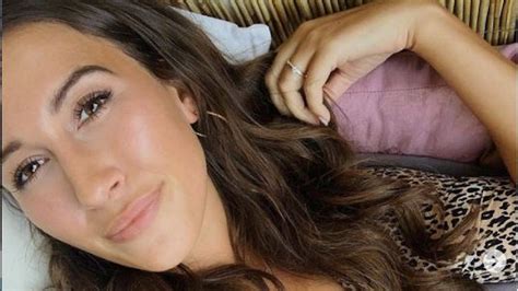 First Dates Kellnerin Mariella überrascht Mit Popo Tanz Express