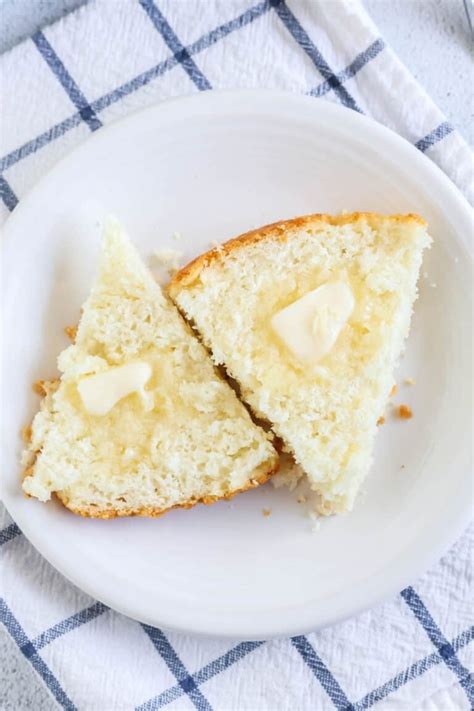 Easy Appalachian Pone Bread Skillet Biscuit Bread Margin Making Mom®