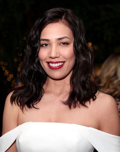 Picture Of Michaela Conlin