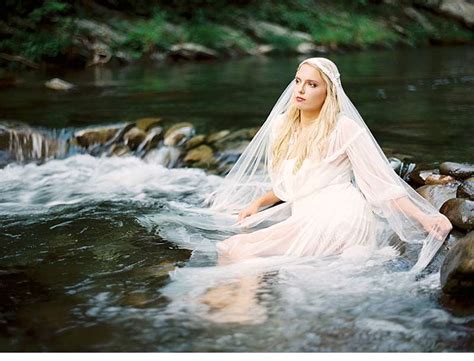 River Bridal Boudoir Shoot With Jophoto Amberandmuse