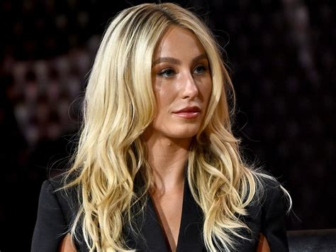 Alix Earle Apologizes For Resurfaced Online Racial Slurs Shares Ig