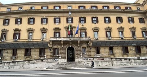 Chi è Raphael Donofrio Tra I Papabili A Subentrare A Daria Perrotta Al Mef Policy Maker