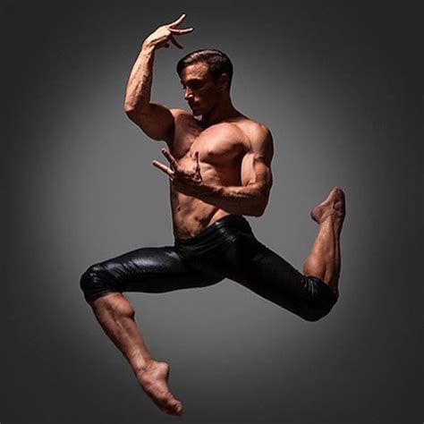 Davide Zongoli Un Acrobata Aereo Italiano A Las Vegas