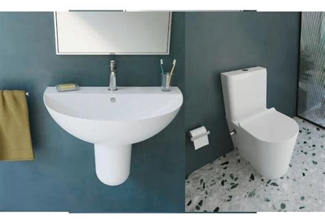 طقم حمام تايتن مرحاض ملاصق كامل ذاتى الغلق و حوض 70 سم عامود معلق من