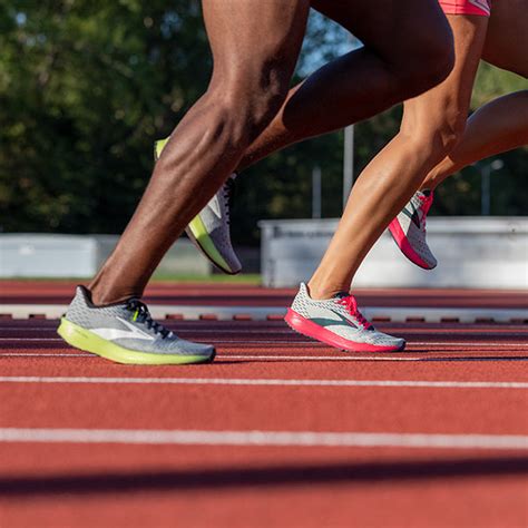 Brooks Running Holabird Sports