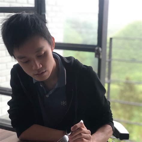 Lun Hong Goh Youtube