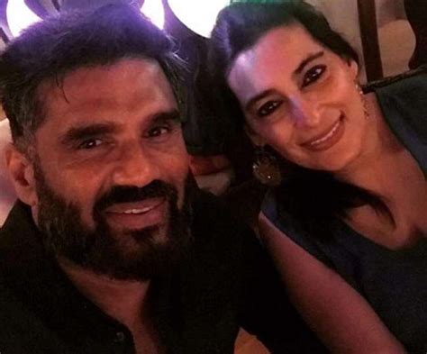 Suniel Shetty Wife Business सुनील शेट्टी की पत्नी भी हैं बिजनेसपर्सन जानें कितना फैला है