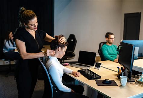 9 Exciting Employee Health Fair Themes For Your Team