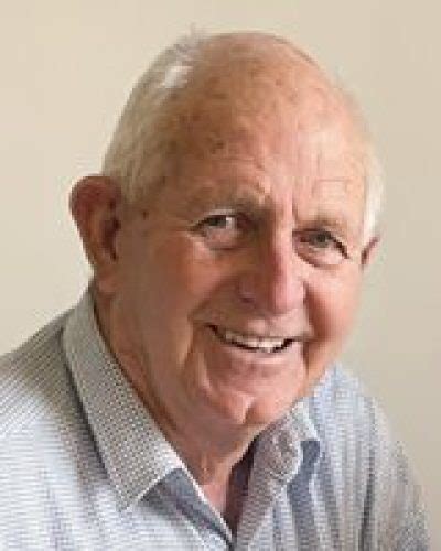 Euan Lindsay Dickson Obituaries Lamb And Hayward