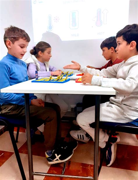 La Algaba English World