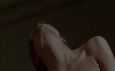 Laura Chiatti Sexy Scene In Rino Gaetano Ma Il Cielo E Sempre Piu Blu