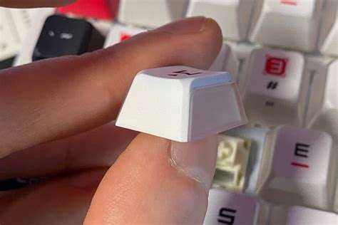 Asus Rog Azoth X Review Space Inspired Design And Oled Display Root Nation Com