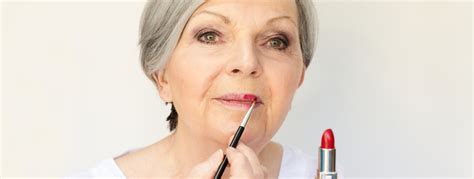 The 8 Golden Rules Of Makeup For Older Women
