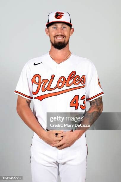 Shawn Armstrong Photos And Premium High Res Pictures Getty Images