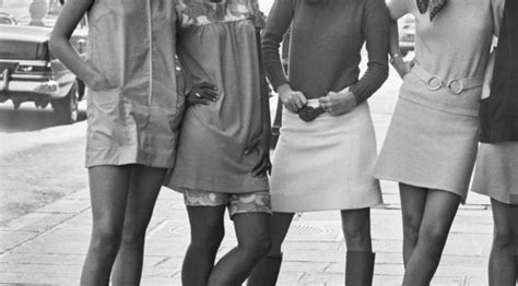 History Of The Miniskirt From Fashion To 1960s Stars Stile Millelire
