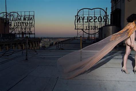 Markus Klinko Stoya Running Markus Klinko Limited Estate Edition For