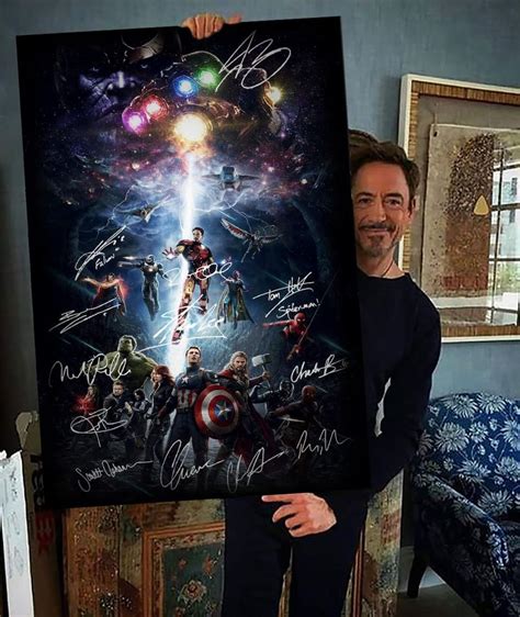 Robert Downeyjr Scrolller