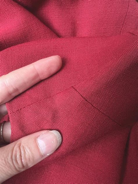 1960s Vintage Alison Ayers Original Burnt Red Linen D Gem