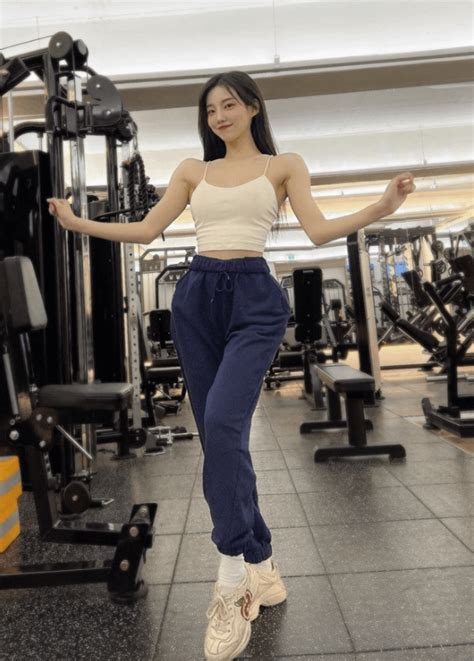 At The Gym R Prettyasiangirls