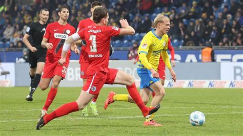 Debüt Für Eintracht Braunschweig Dieser Wolfenbütteler Hat‘s Geschafft