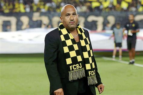 ברק אברמוב אם היו קוראים לי אברמוביץ לא היו מעלילים עליי עלילות ישראל היום