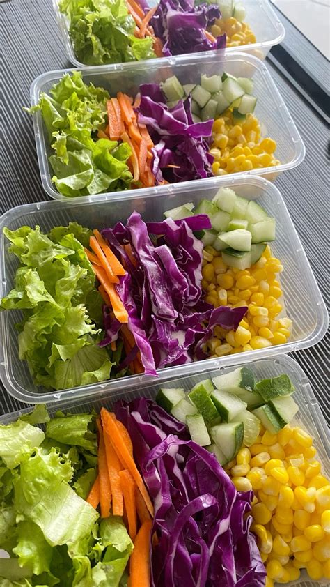 Salad Prepping Makanan Sehat Ide Makanan Foto Makanan