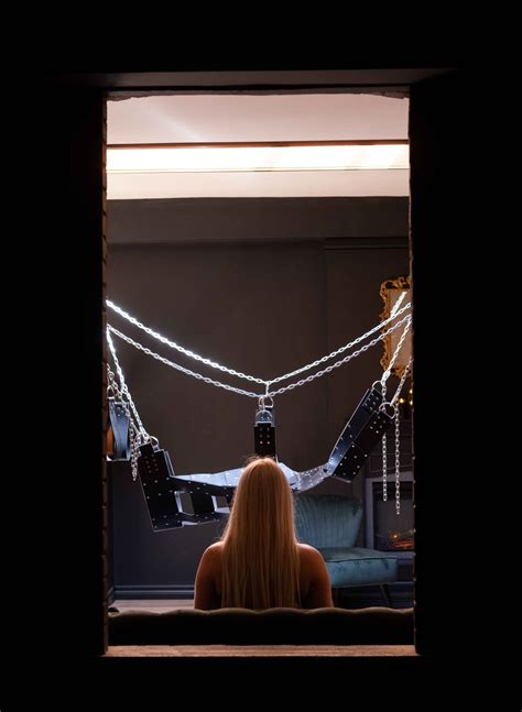 Gallery Explore Unique Bdsm Spaces In Toronto — The Kneeling Room