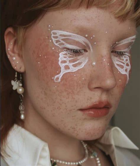 Pin By Stacy Yoshida On Makeup Creative Makeup Makeup Inspiration