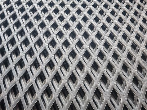Characteristics Of Stainless Expanded Sheet