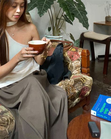 Ella Pacheco Cute Cafes For Life 🎀 Cafehopping Coffeelife Reelsvideo Coffeeshop