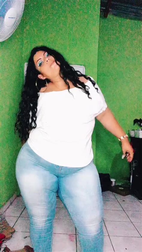 Rossane Guzman Rossane Guzman • Instagram Photos And Videos