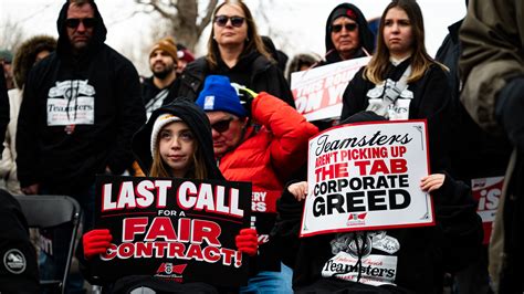 Anheuser Busch And Teamsters Reach Agreement Narrowly Avoiding Strike