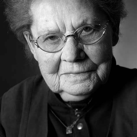 Adele Schlenkermann Swart Auf Dem Weg Von Anne Frank