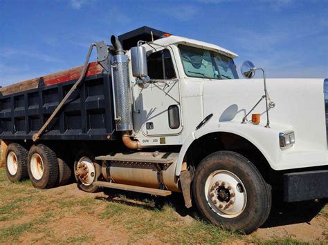 2005 Freightliner Dump Truck For Sale 591 000 Miles South Of The Us
