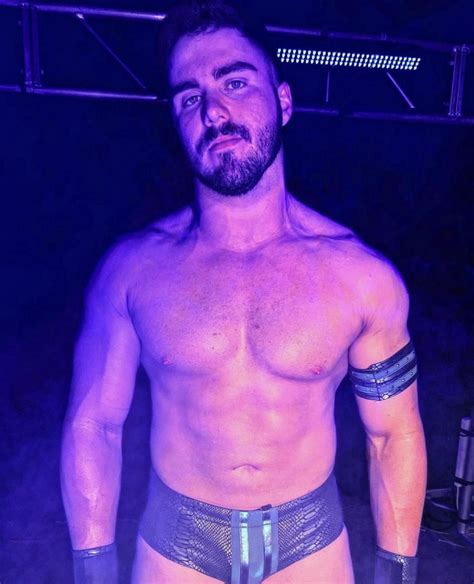 Taylor King R Wrestlewiththepackage