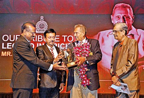 Stanley Jayasinghe Honoured By Onsc Print Edition The Sunday Times Sri Lanka