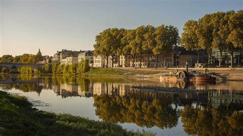 5 Bonnes Raisons De Visiter Orléans Joyau De La Loire Au Printemps