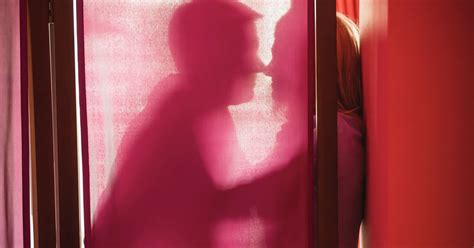 So Unkompliziert „auralism“ Ist Der Heißeste Sex Trend 2024