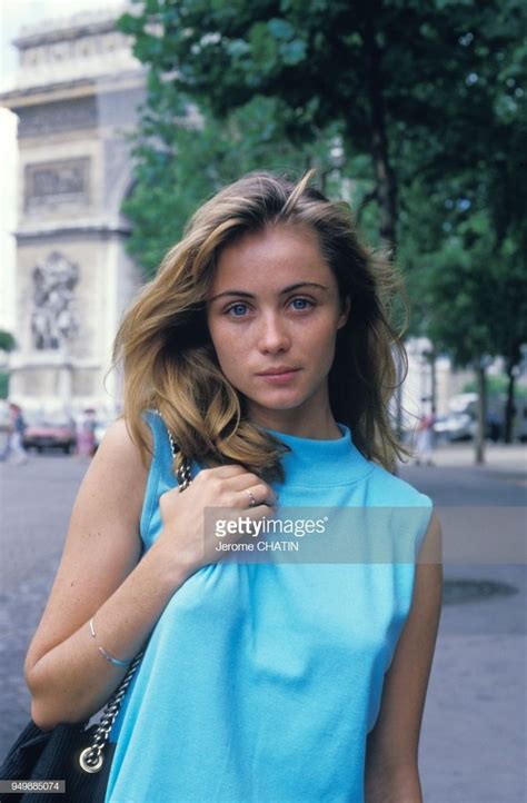 News Photo Emmanuelle Béart En Juillet 1986 France Emmanuelle Béart French Actress