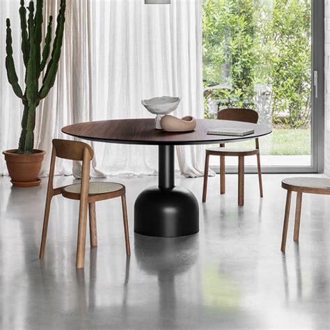 Miniforms Illo Dining Table 2modern
