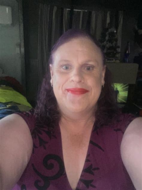 Submissive Trans Total Slut Hobart