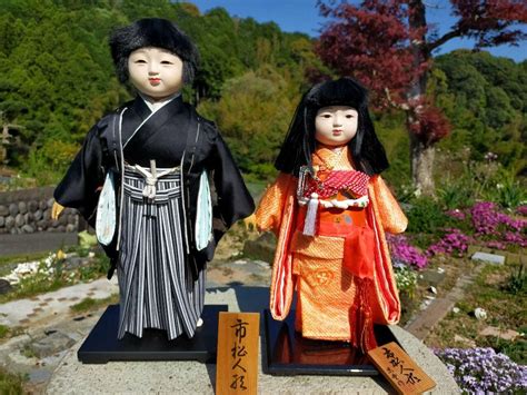 値下げしました市松人形ペア かわいい メルカリ