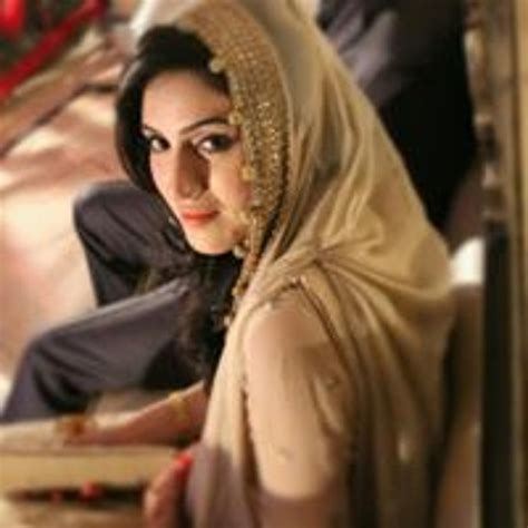 Stream Zainab Khalid Music Listen To Songs Albums Playlists For Free On Soundcloud