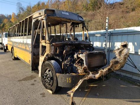 2016 Freightliner Chassis B2b 4uzabrdt3gcgs6981 Bid History Bidcars