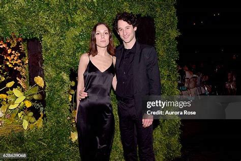 1 145 Carly Mark Photos And High Res Pictures Getty Images