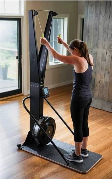 We سكي ايرك Facebook