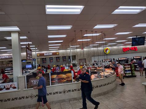 Confessions Of A Middle Aged Adolescent Buc Ees The Texas Sized Pit Stop