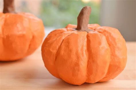 Paper Mache Pumpkins How To Make A Paper Mache Pumpkin