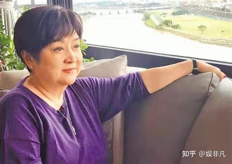 香港疫情严重，谢贤前妻甄珍近况曝光，惹人同情 知乎