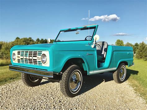 Explore The Ford Bronco Roadster Irresistible Truck Design